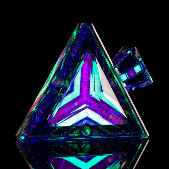 Faceted UV Opal Triangle Pendant – KravinGlass